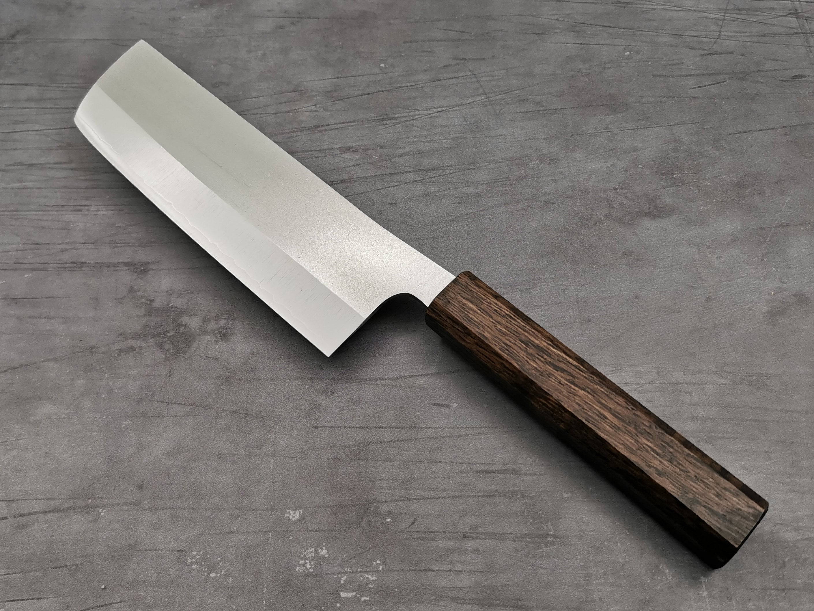 Yu Kurosaki Gekko XEOS Nakiri – Cutting Edge Knives